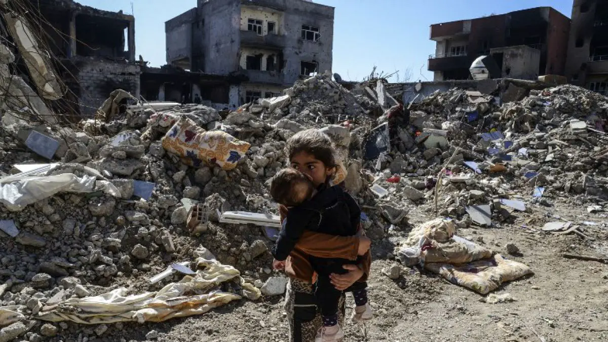 prayer for peace for children living in the midst of war