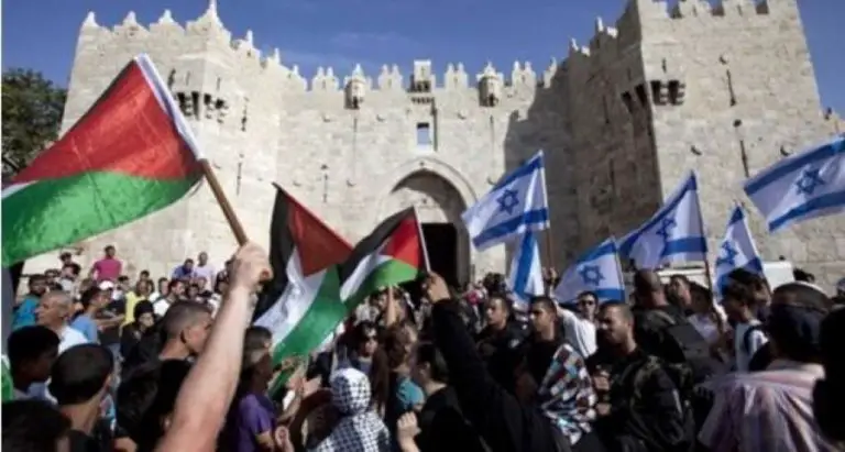 what does canaan mean in hebrew or the promised land?