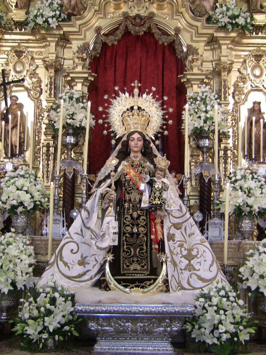 Virgen Del Carmen: Historia Oraciones, Milagros Y Mas