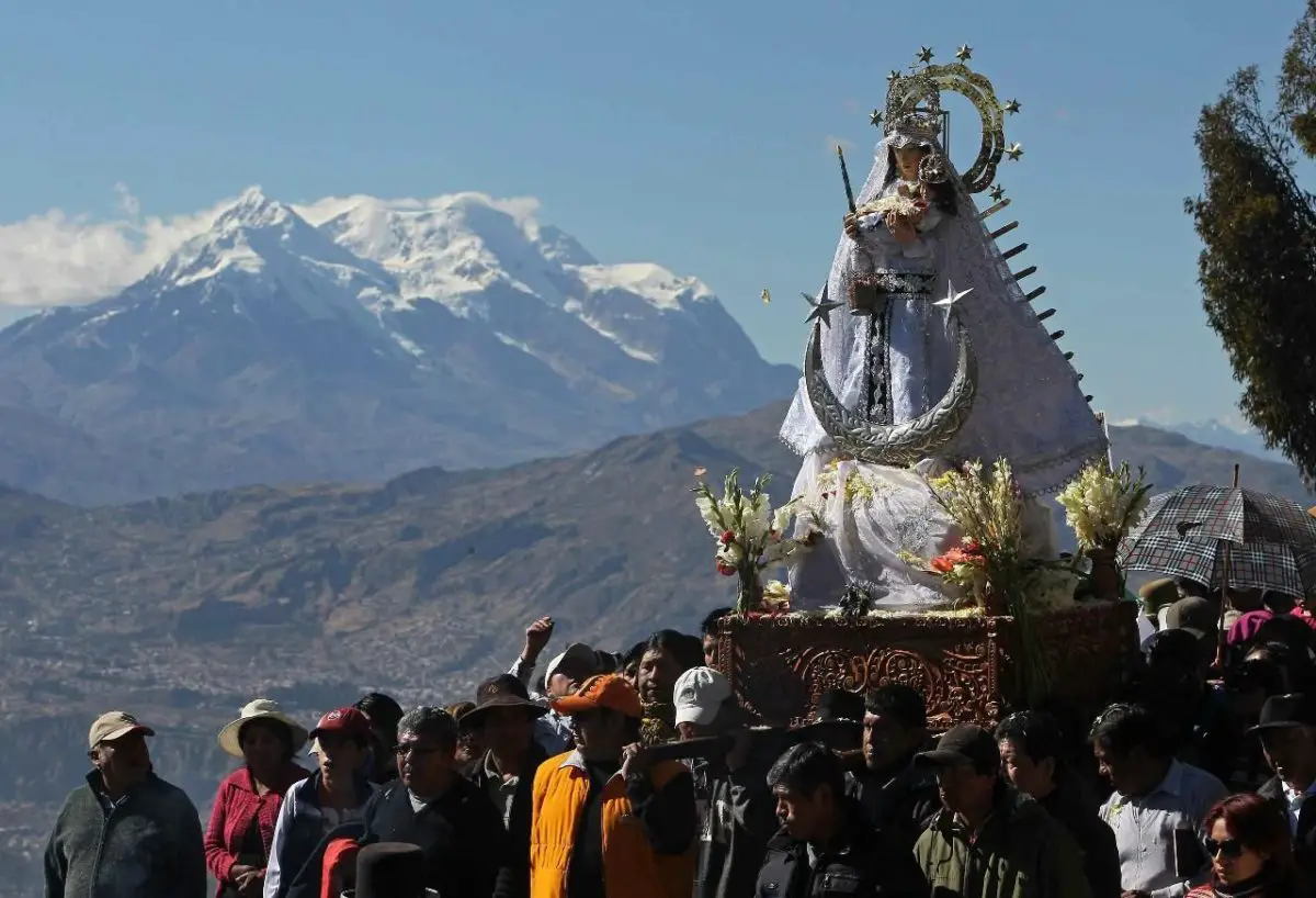 Virgen De Copacabana: Conoce Todo Sobre Su Historia Y Más