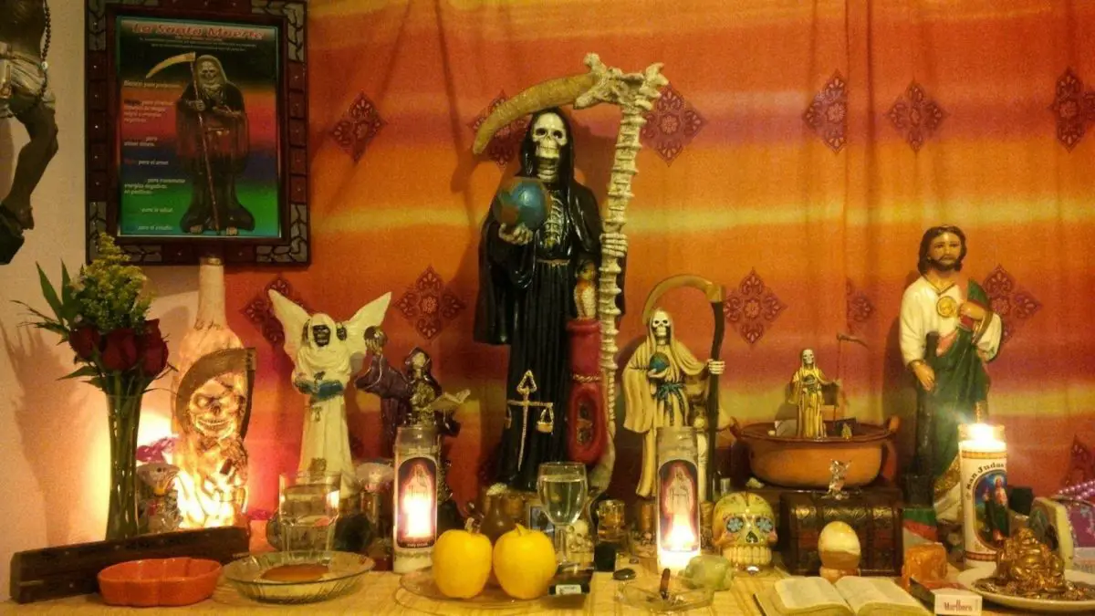 Prayers to Santa Muerte: For different situations