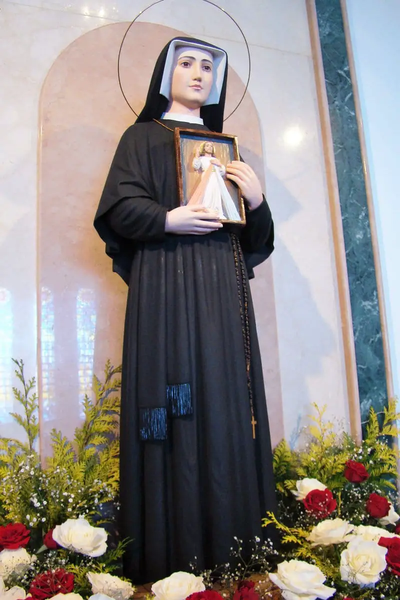 Biografía de Santa Faustina Kowalska: todo lo que desconoce sobre ella