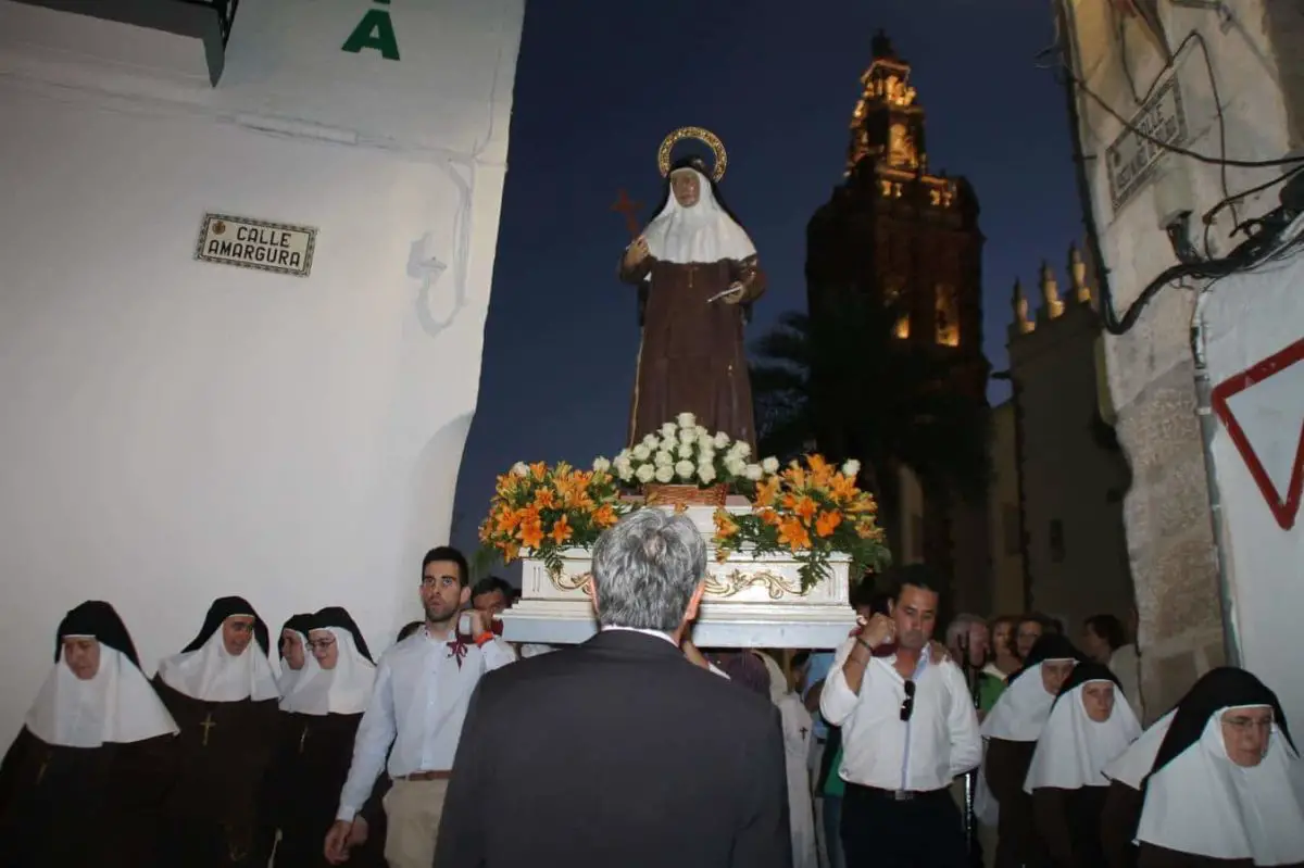 Santa Angela: biografía, oraciones, milagros, y mas