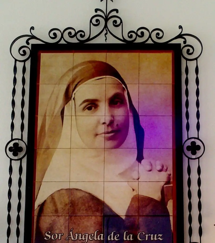 Oración A Santa Ángela De La Cruz: Todo Lo Que Necesita Aprender