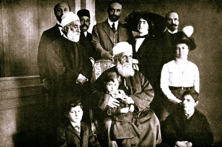 El Bahaismo: Religión, Origen, Creencias, Ritos, Simbolos Y Más