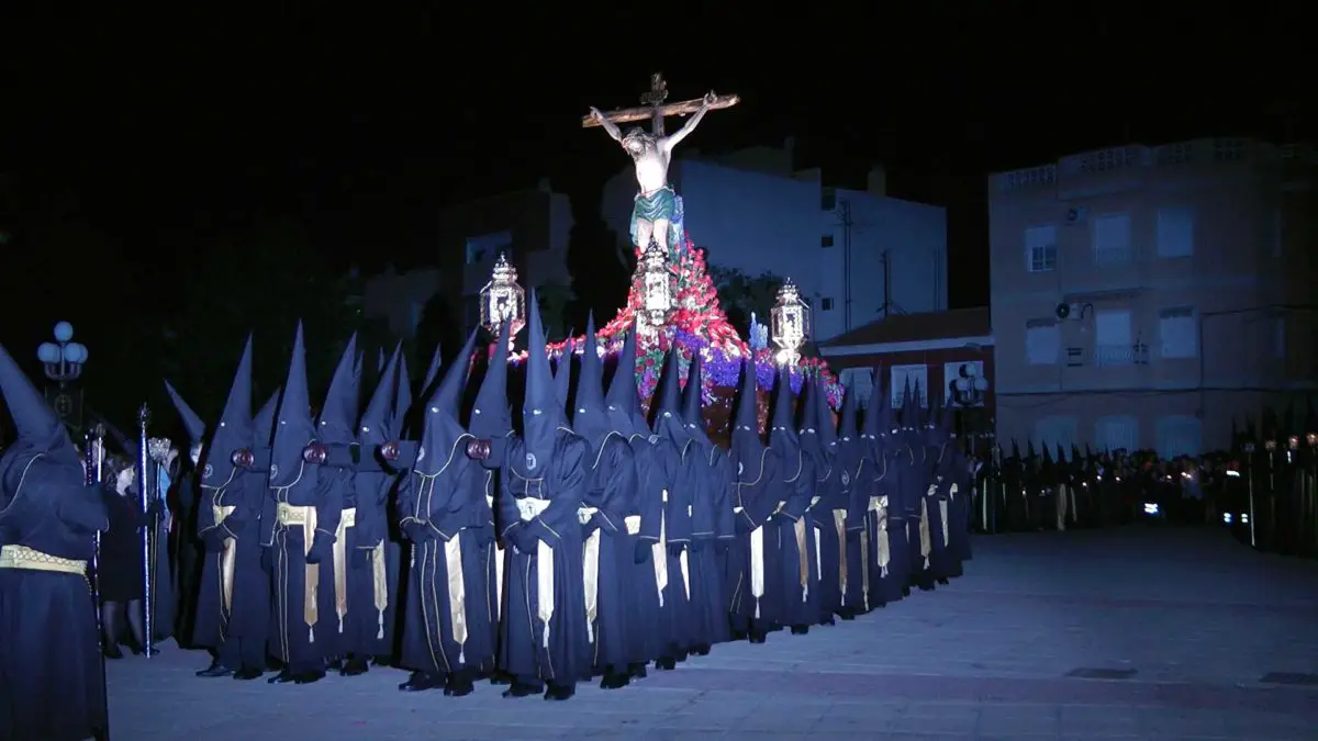 PROCESIÓN DEL SILENCIO: ¿DE QUÉ SE TRATA ESTE EVENTO ANUAL?