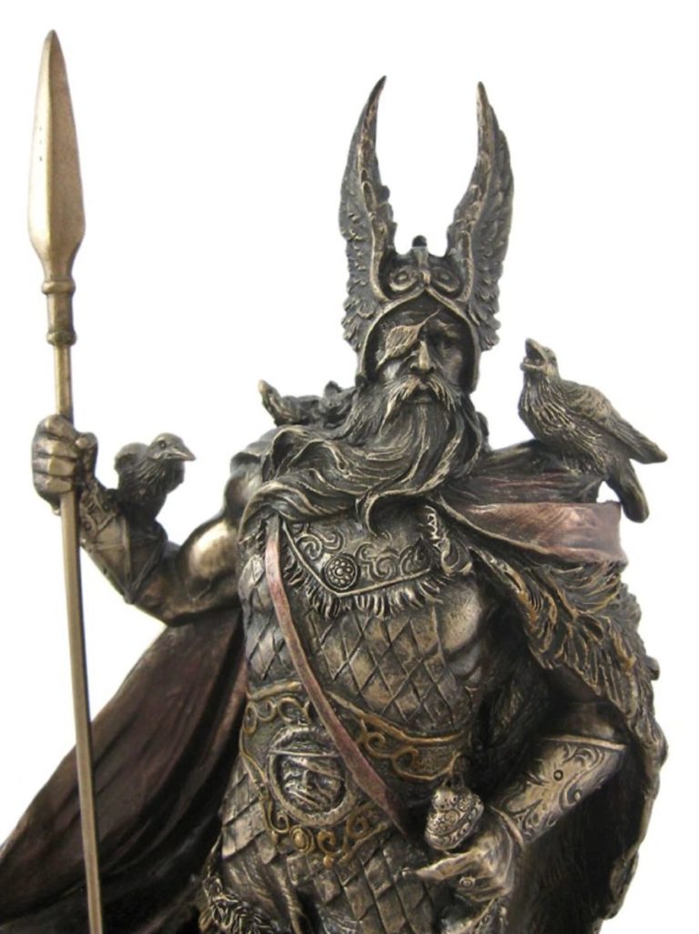 ODÍN, EL DIOS DE LA SABIDURÍA Y LA GUERRA